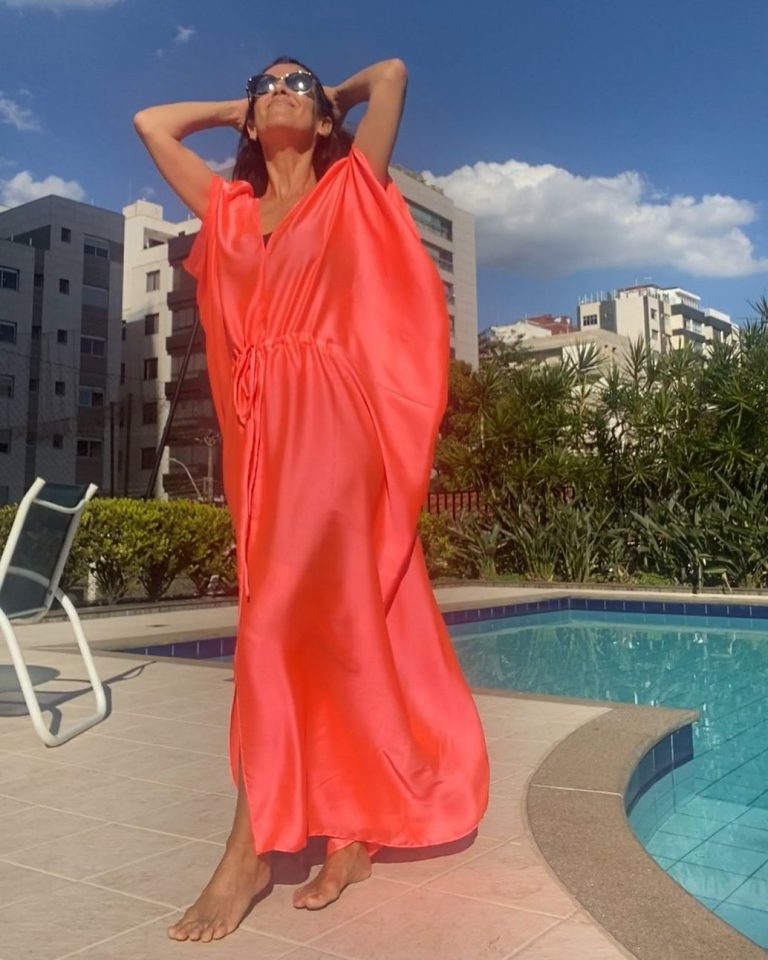 What Is A Caftan And How To Wear It Now 2023 | Fashion Canons